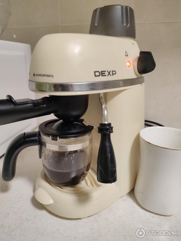Отзыв о Кофеварка рожковая Dexp EM-900 | Отличная кофеварка для домашнего использования.