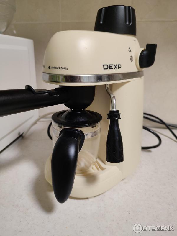 Отзыв о Кофеварка рожковая Dexp EM-900 | Отличная кофеварка для домашнего использования.