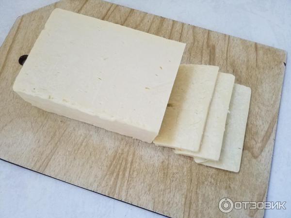 Отзыв о Сыр Waitrose Davidstow Cornish Mature Cheddar | ароматный и нежный