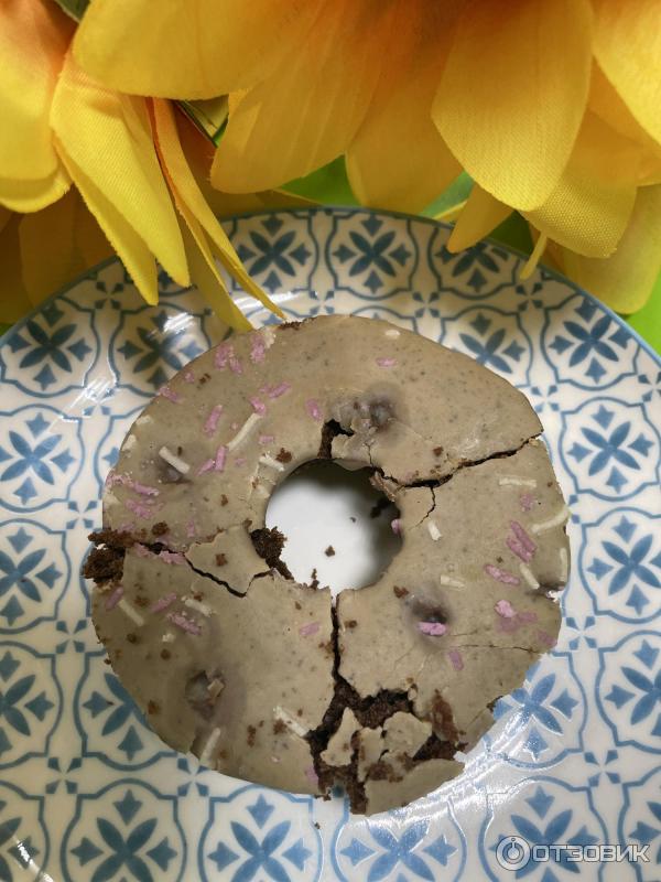 Отзыв о Пирожное бисквитное Bonucci Donut Cake глазированное с начинкой ...